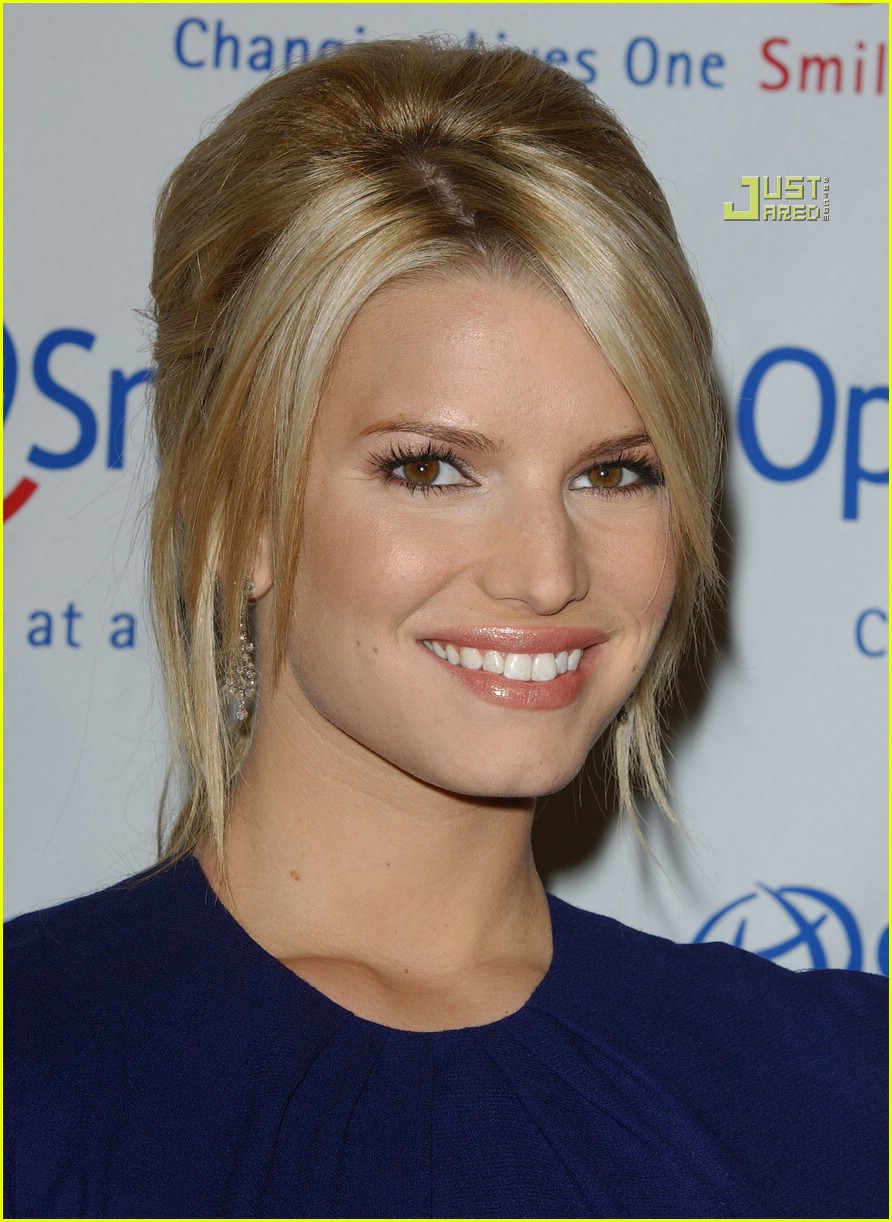 Jessica Simpson Smile