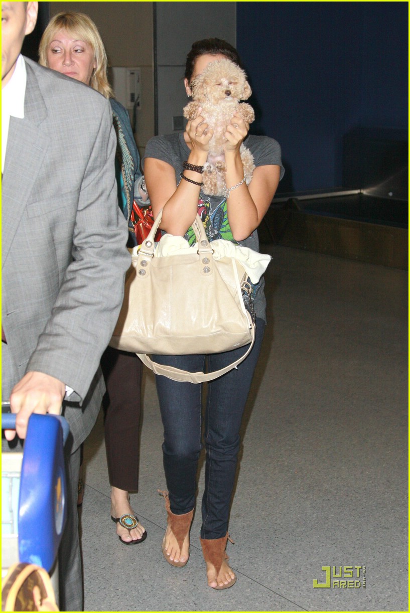 Emile Hirsch Pregnant Girlfriend 'Below Deck' Star: Kate Chastain ...