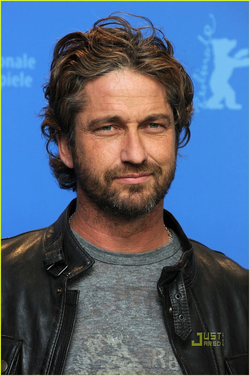 Gerard Butler slicks his hair back for his new movie, Machine Gun ...
