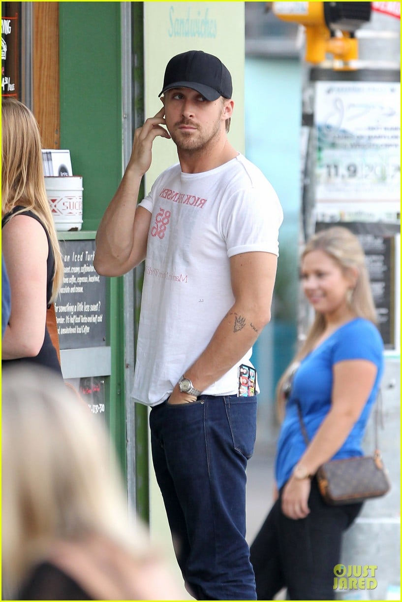 Can anyone ID Ryan Gosling's raws? : r/rawdenim