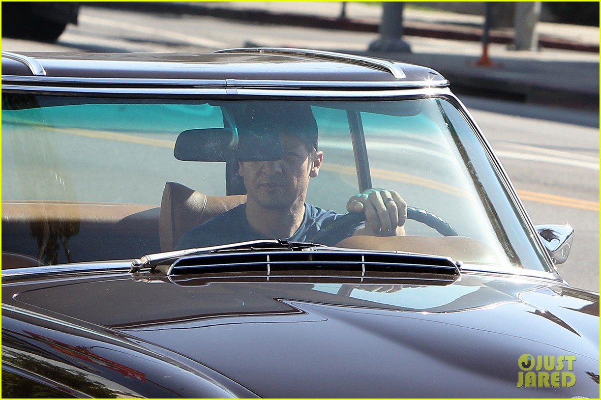 Pin su Jeremy Lee Renner board 3