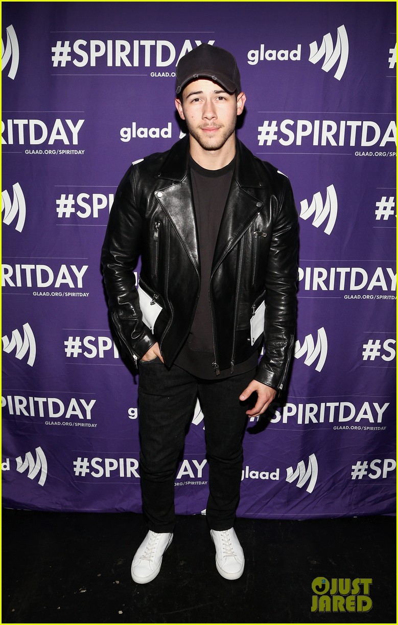 The Jonas Brothers | Page 7 | the Fashion Spot