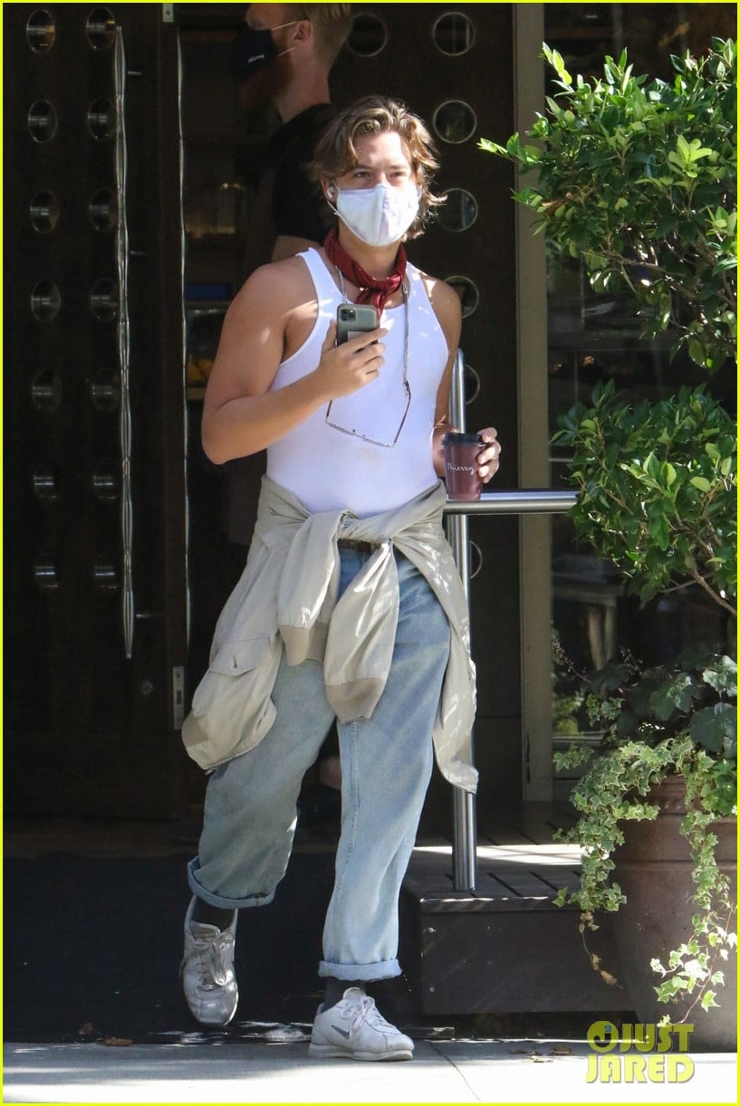 Cole Sprouse | the Fashion Spot